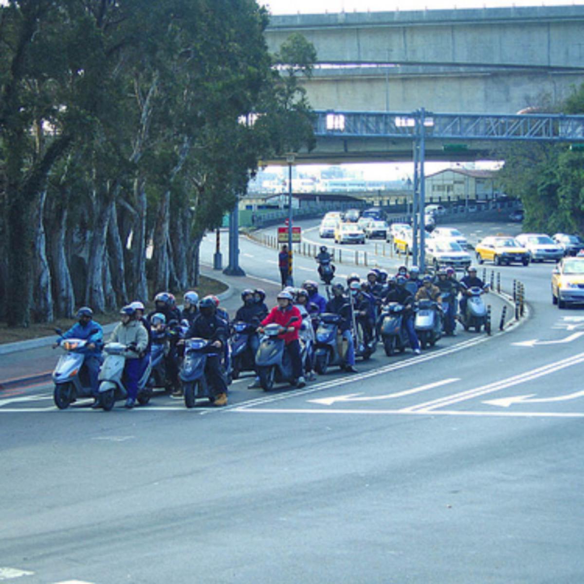Asian Scooter Gangs Maisonbisson